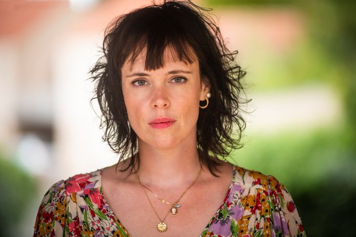 Actrice Liesa Naert gaat radio maken op Nostalgie | BV | hln.be