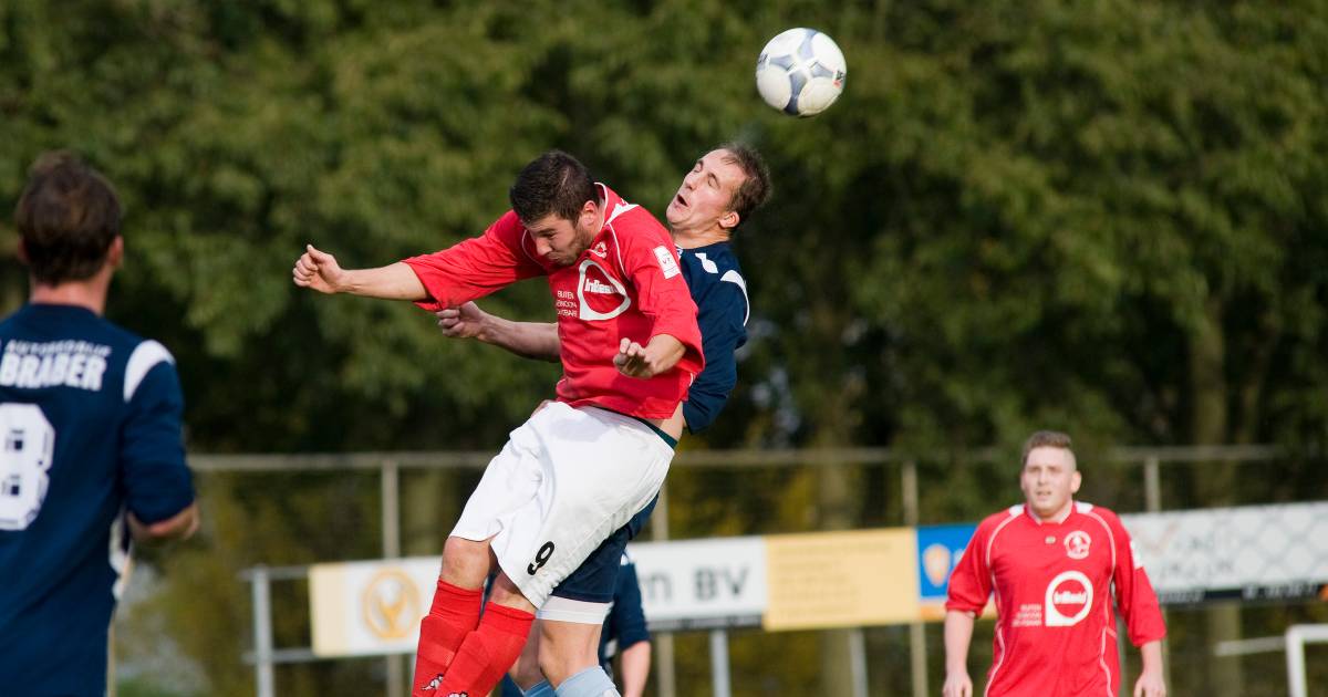 Alle ballen op Thomas Lempicki in Dodewaard | Voetbal Rivierenland ...