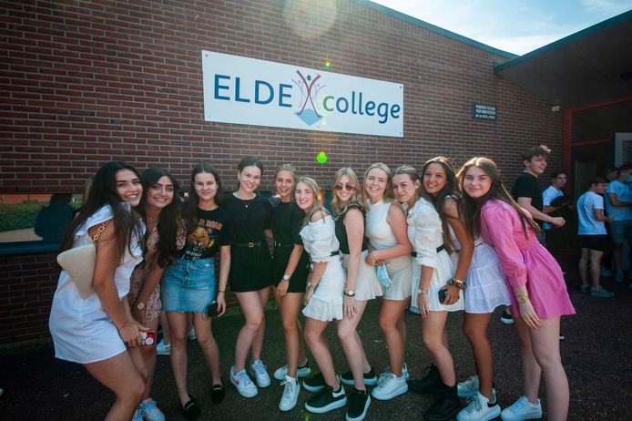 Heerlijk, dat diploma is binnen in ’lastig coronajaar’ | Meierij | bd.nl