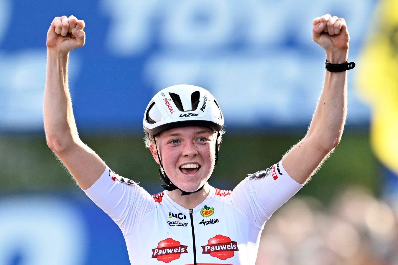 Fem van Empel is weer te snel voor Puck Pieterse en wint in België ook ... Fem van Empel is weer te snel voor Puck Pieterse en wint in België ook ...