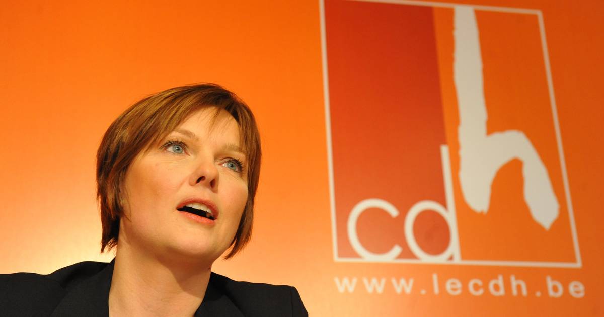 Anne Delvaux, évincée, se concentre sur son travail | Home | 7sur7.be