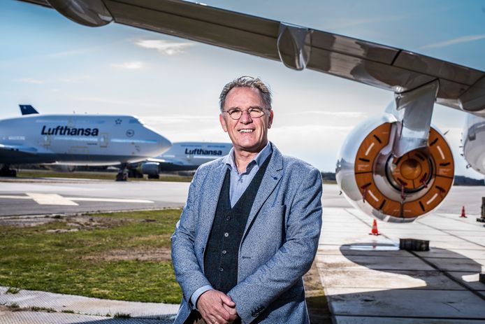 Jan Schuring geeft verlieslijdend Twente Airport niet op: 'Ik ben ...
