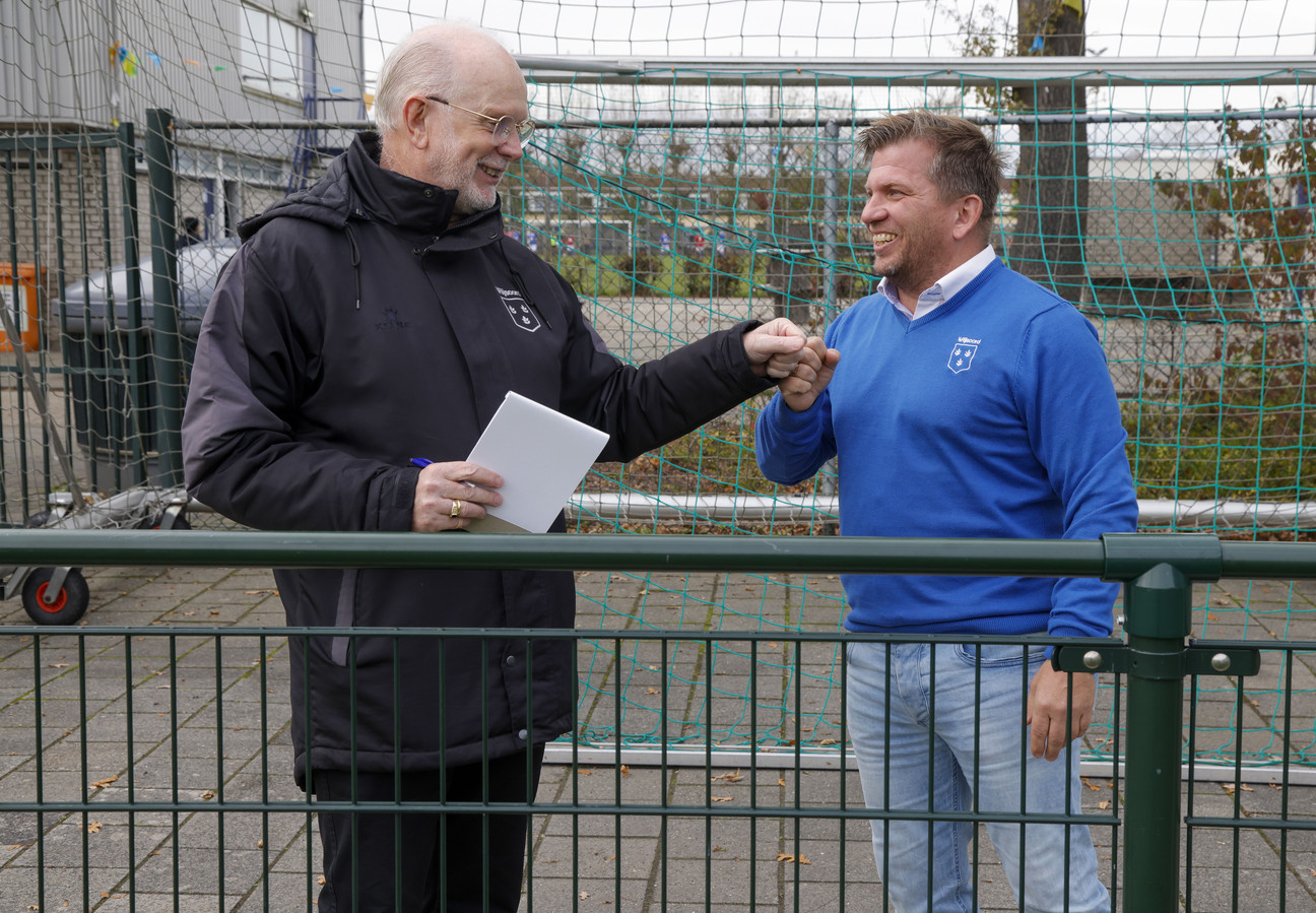 Ex-voorzitter Wim de Rooij nu razende clubreporter: ‘Moeilijk om bij ...