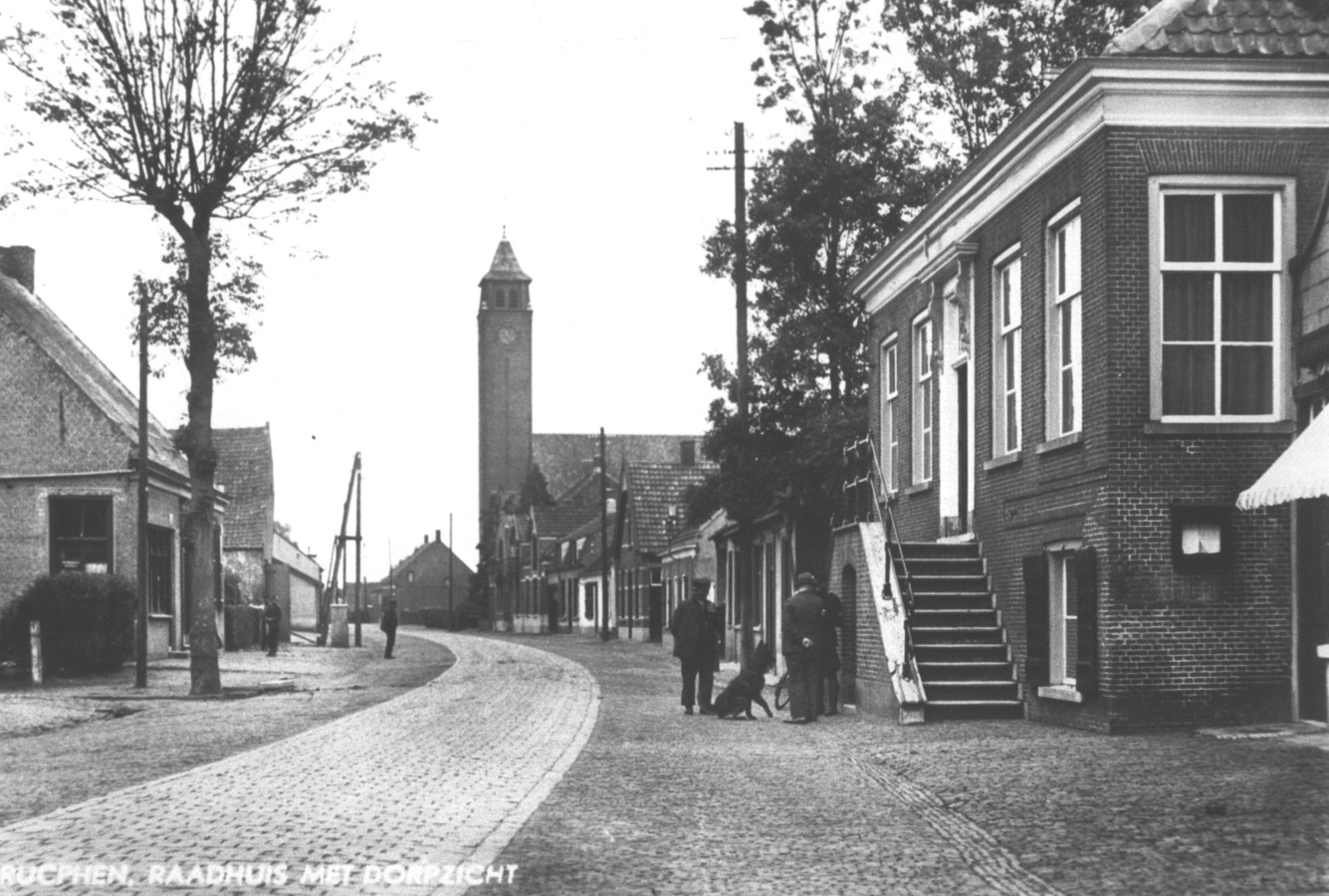 Stichting Toen en Nu wekt historie Rucphen tot leven | Foto | pzc.nl