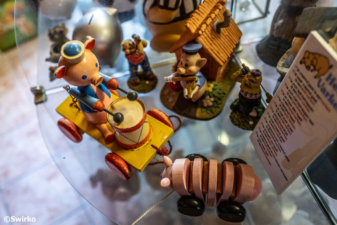 Marc (69) hoopt dat zijn klein ‘Varkensmuseum’ extra boost krijgt na ...