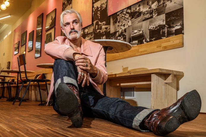 Beroemdste bakkebaarden van Benelux in februari op podium Zaal Lux ...