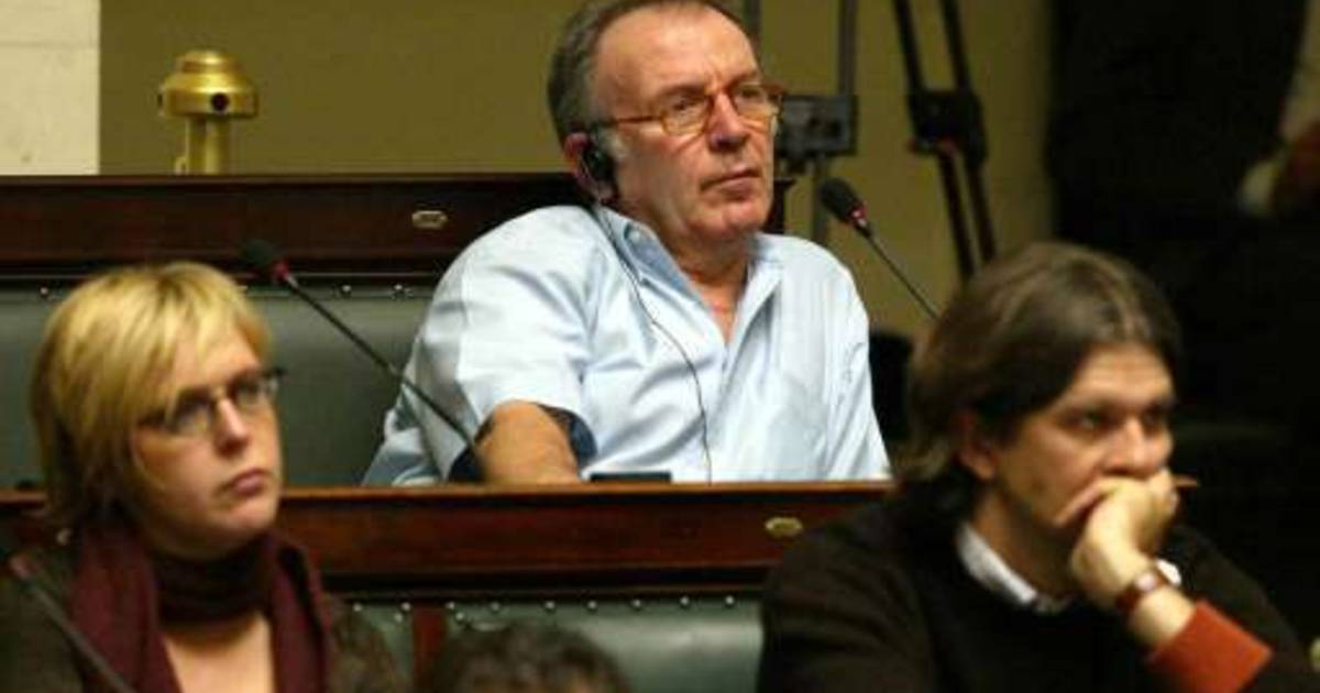 Daniel Féret is aan zijn werkstraf van 250 uur begonnen | Binnenland ...