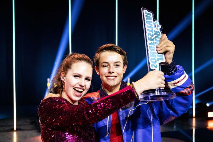 Jasmijn (14) wint Junior Songfestival: ‘Ik kon alleen maar gillen ...