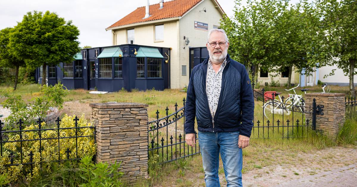 Oude kroeg in Balkbrug staat al jaren leeg, nu komen er appartementen ...