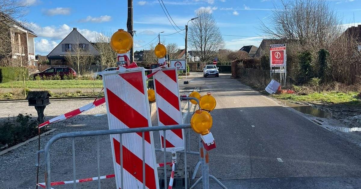 Abdijlaan weekje afgesloten voor doorgaand verkeer na zinkgat en andere ...