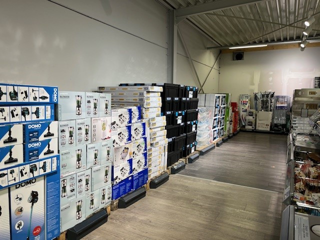 ALDI-outletwinkel opent de deuren in Middelkerke | Foto | hln.be