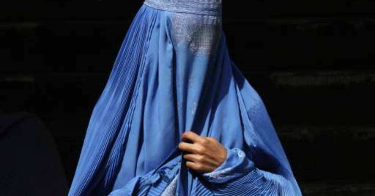 La burqa "est une prison" et "un signe d'oppression, comme le voile ...