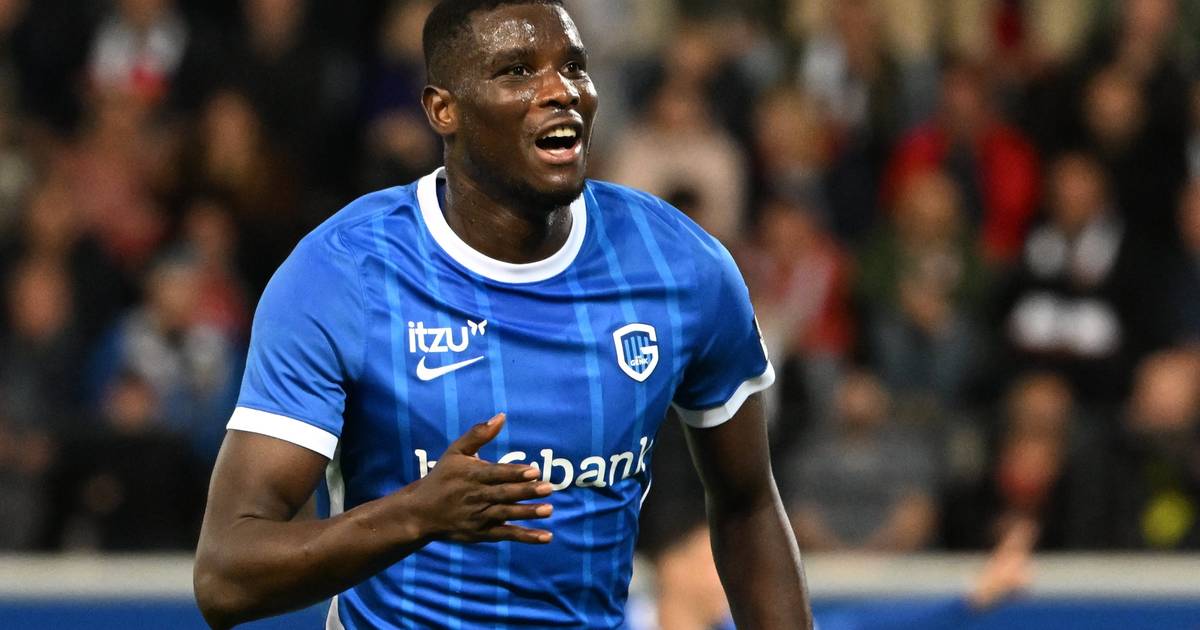 Ontketende Onuachu schiet Genk naar de koppositie: “Ik merk aan mezelf ...