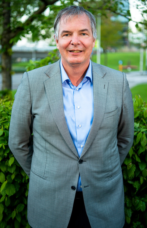 Ambtenaren die hardlopen en fruit op de werkvloer: Zuidplas wil werken ... Ambtenaren die hardlopen en fruit op de werkvloer: Zuidplas wil werken ...