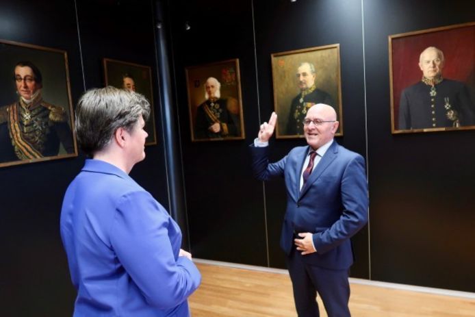 Van Rooij officieel herbenoemd tot burgemeester Meierijstad: ‘Komende ...