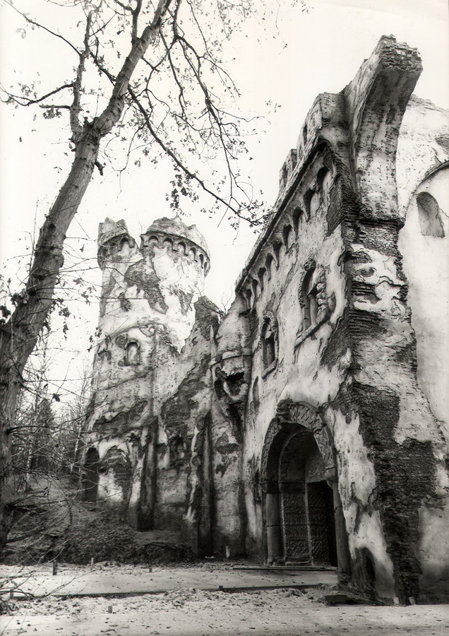 Efteling sloopt iconische attractie Spookslot: “Niet meer van deze tijd ...