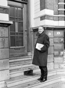 Kardinaal Ad Simonis was kapelaan in Waddinxveen en dat ging zo ...