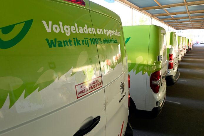 Bpost verdubbelt aantal elektrische wagens in een jaar: op weg naar ...