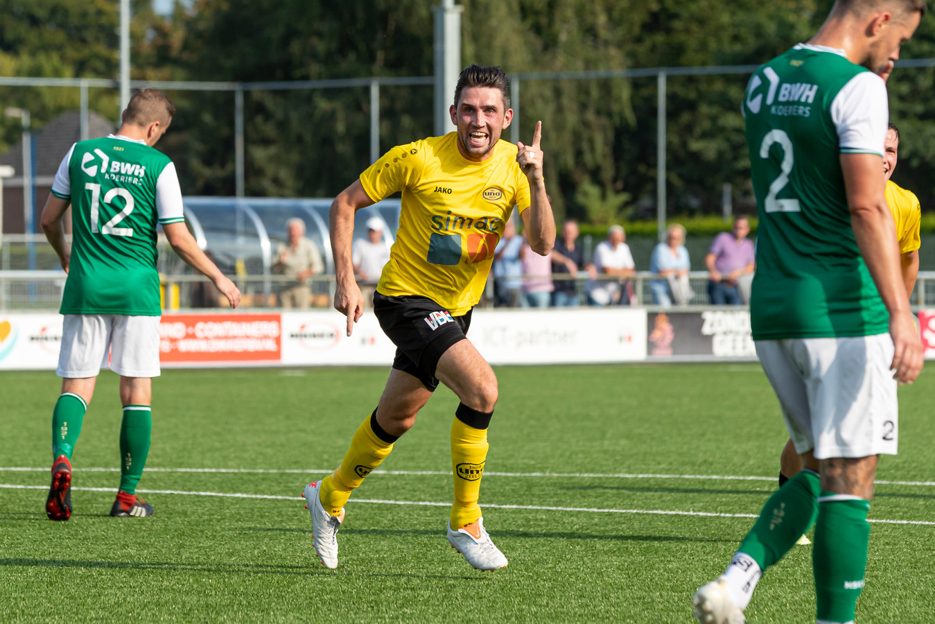 Van Boekel-dynastie neemt na ruim twintig jaar afscheid bij UNA | Foto ...