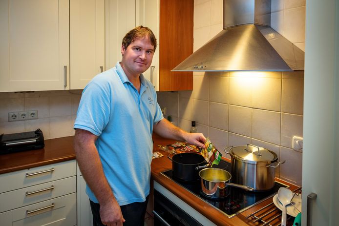 Parcival (34) geeft 500 euro per maand uit aan boodschappen: ‘Het gaat ...