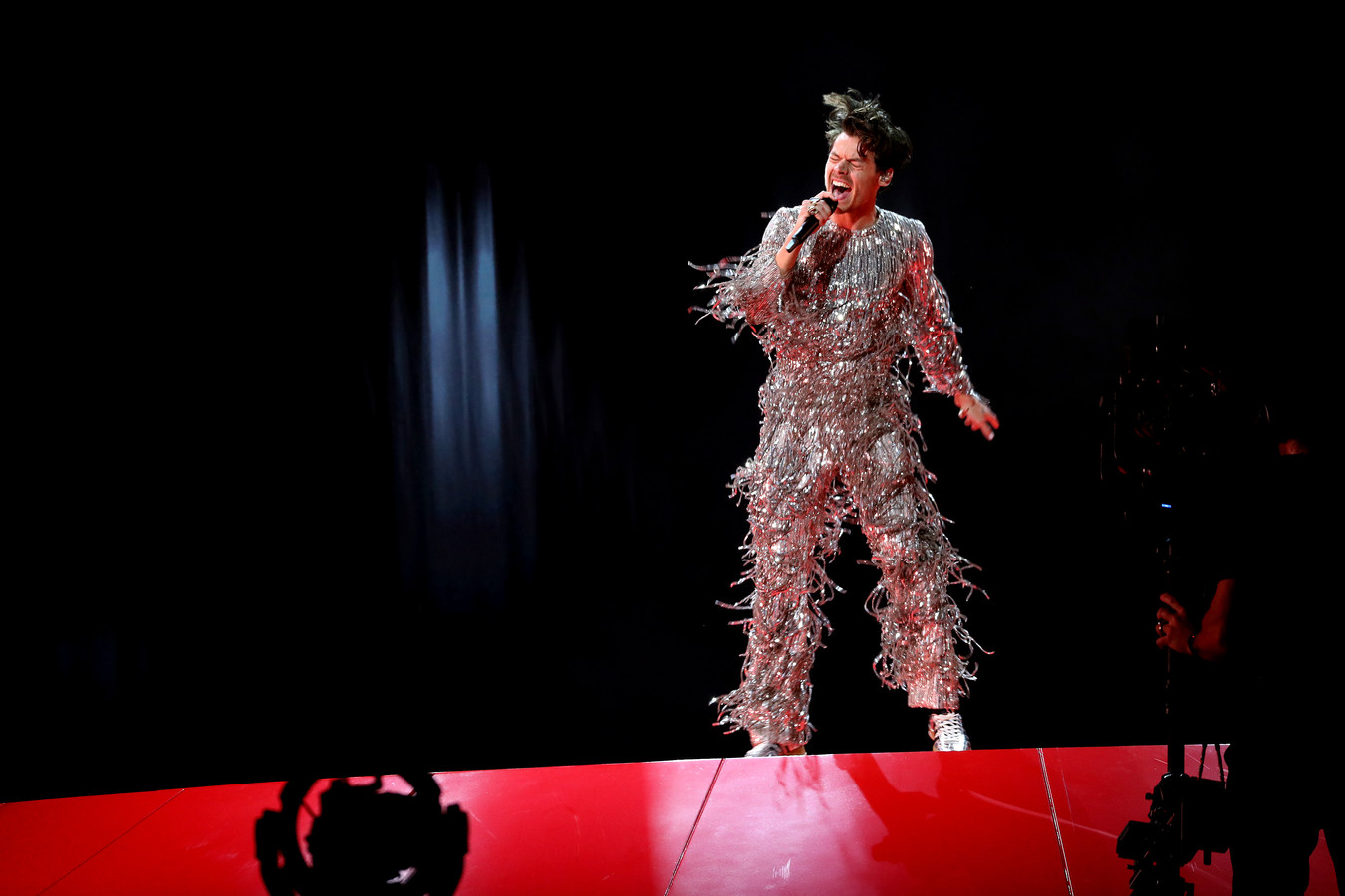 ‘Magische’ Harry Styles vult drie avonden Arena: ‘Hij is net als Jagger ...