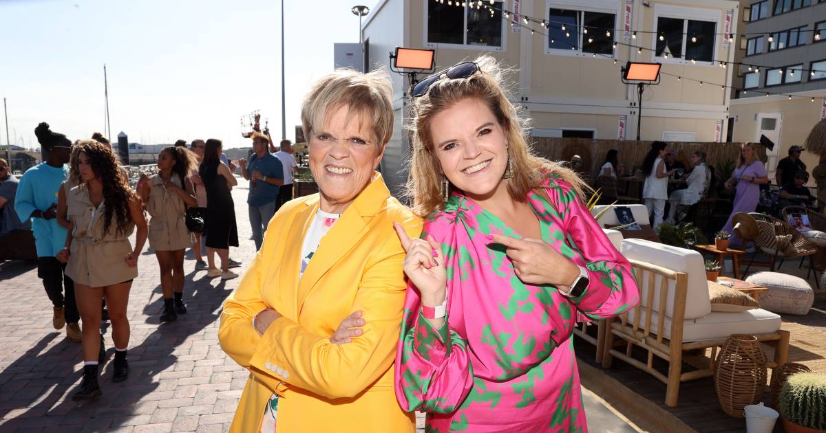 Dochter Margriet Hermans brengt eerste single onder nieuwe ...