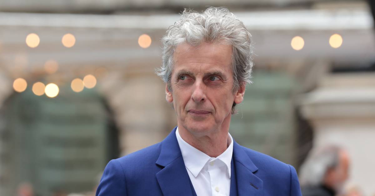 Peter Capaldi en Awkwafina in nieuw seizoen Black Mirror | Show ...