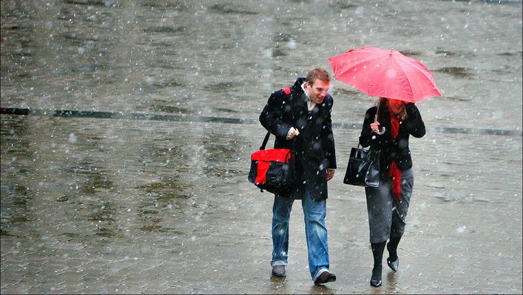 Kouder maar 'vuil' winterweer op komst | Het Parool Kouder maar 'vuil' winterweer op komst | Het Parool