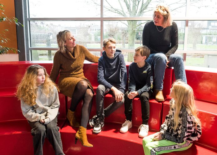 Toetsen zónder cijfers: op deze school doen ze alles compleet anders ...