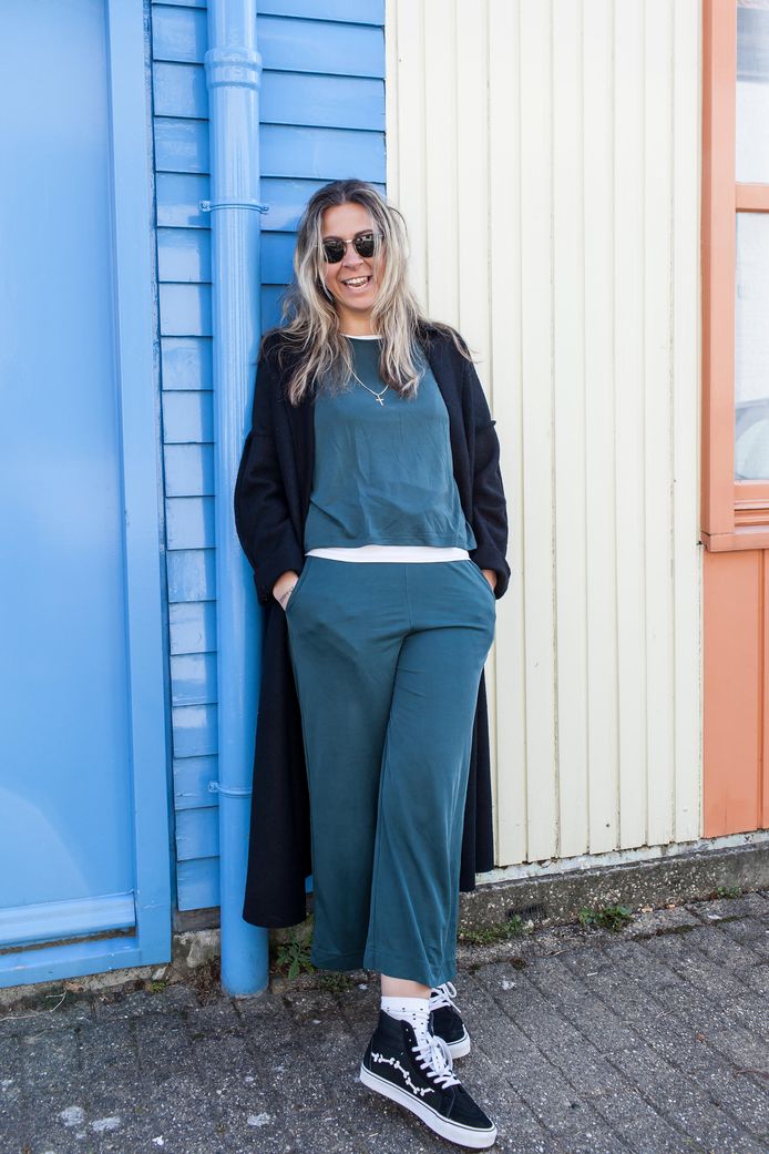 Kim (36) levert honderden maaltijden uit eigen ‘voedselbank’ | Den Haag ...