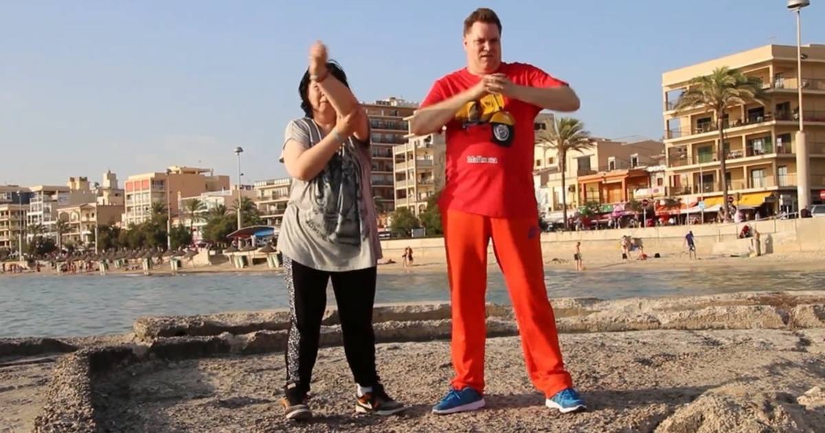 Zanger Rinus wil nu ook Duitsland inpalmen | Show | AD.nl