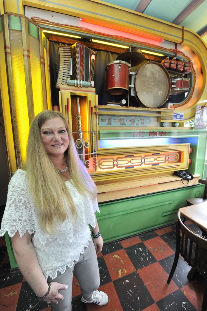 Decap-orgel schittert in 'komedie van 't vat' | Antwerpen | hln.be