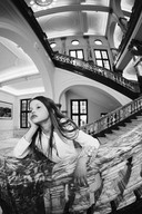 Joeke (8) als een van de jongste modellen ooit in modetijdschrift Vogue ...