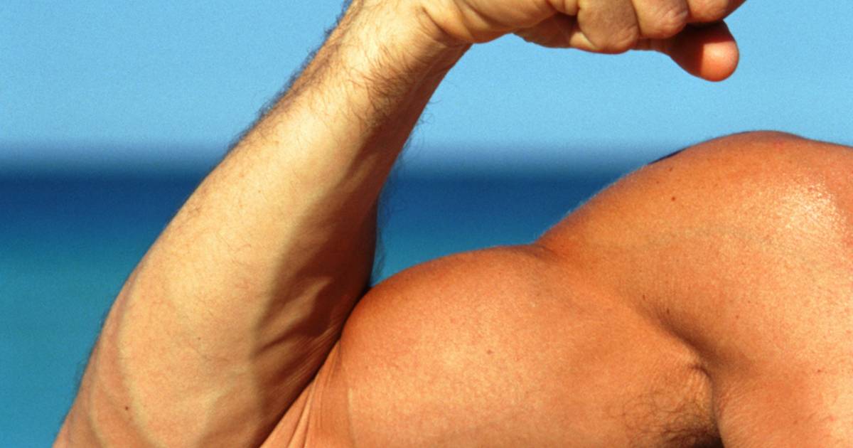 Deze 'Popeye' heeft de grootste biceps ter wereld | Bizar | AD.nl