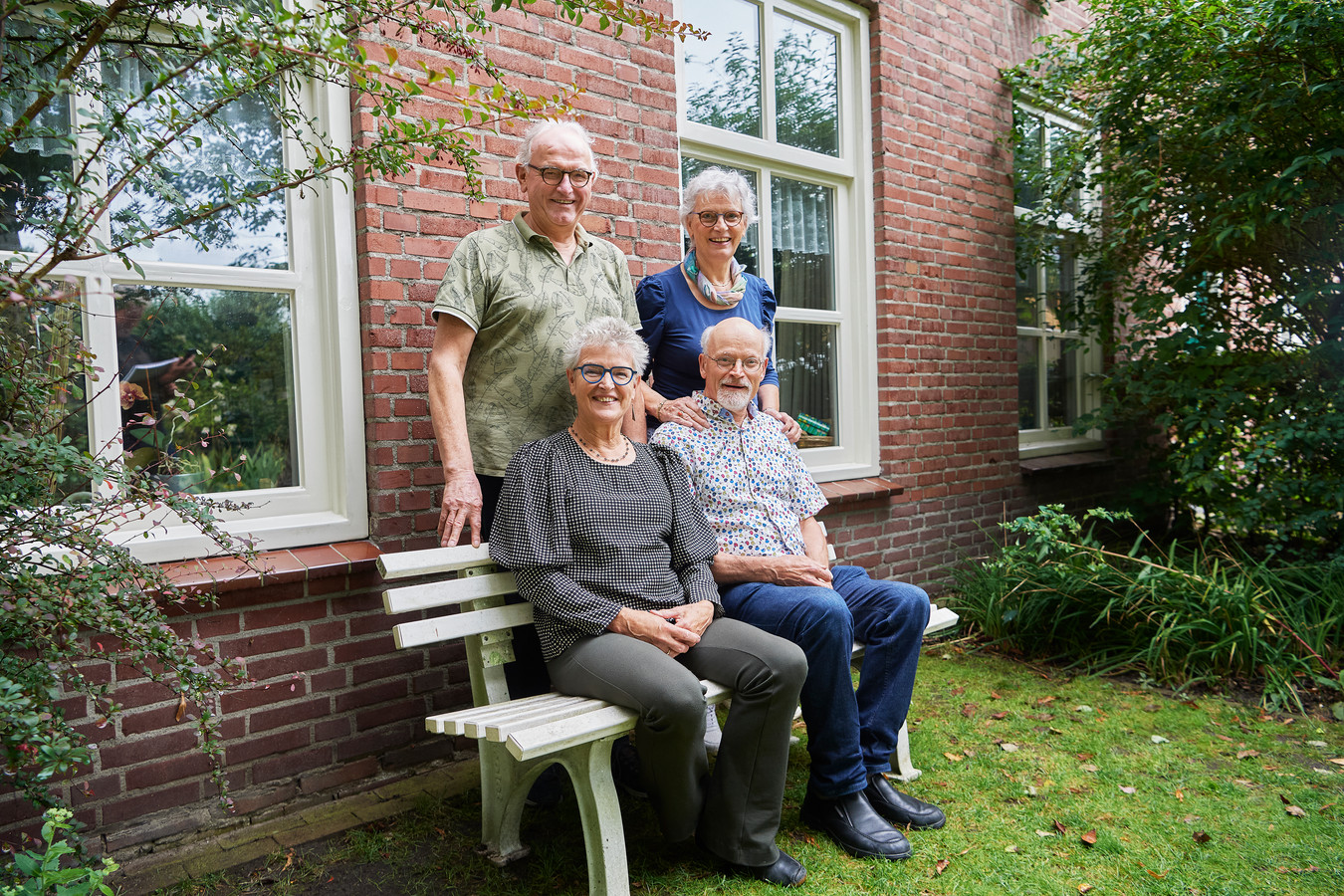 Het laatste boek van rasverteller en oud-wethouder Harrie van den Elsen ...