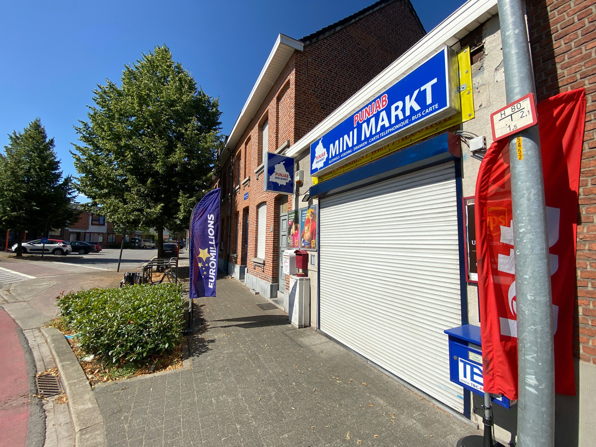 Uitbater van dagwinkel krijgt rake klappen tijdens overval: “Daders ...