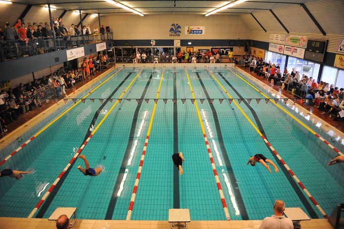 Zwembaden Cuijk en Grave zijn verouderd, maar exploitant Laco wil er graag mee door | Land van ...