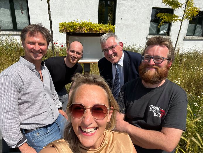 Boekendeelkasten duiken op in gemeente | Boutersem | hln.be