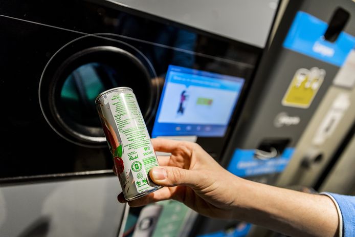 Kabinet is statiegeldellende zat: ‘Er zijn gewoon niet genoeg ...