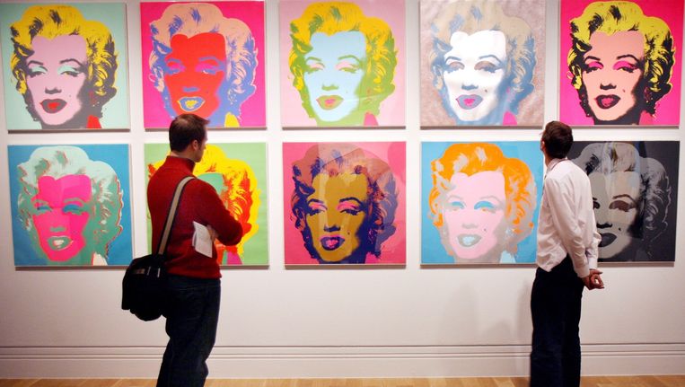Twee gestolen Warhol-zeefdrukken weer terecht | Het Parool