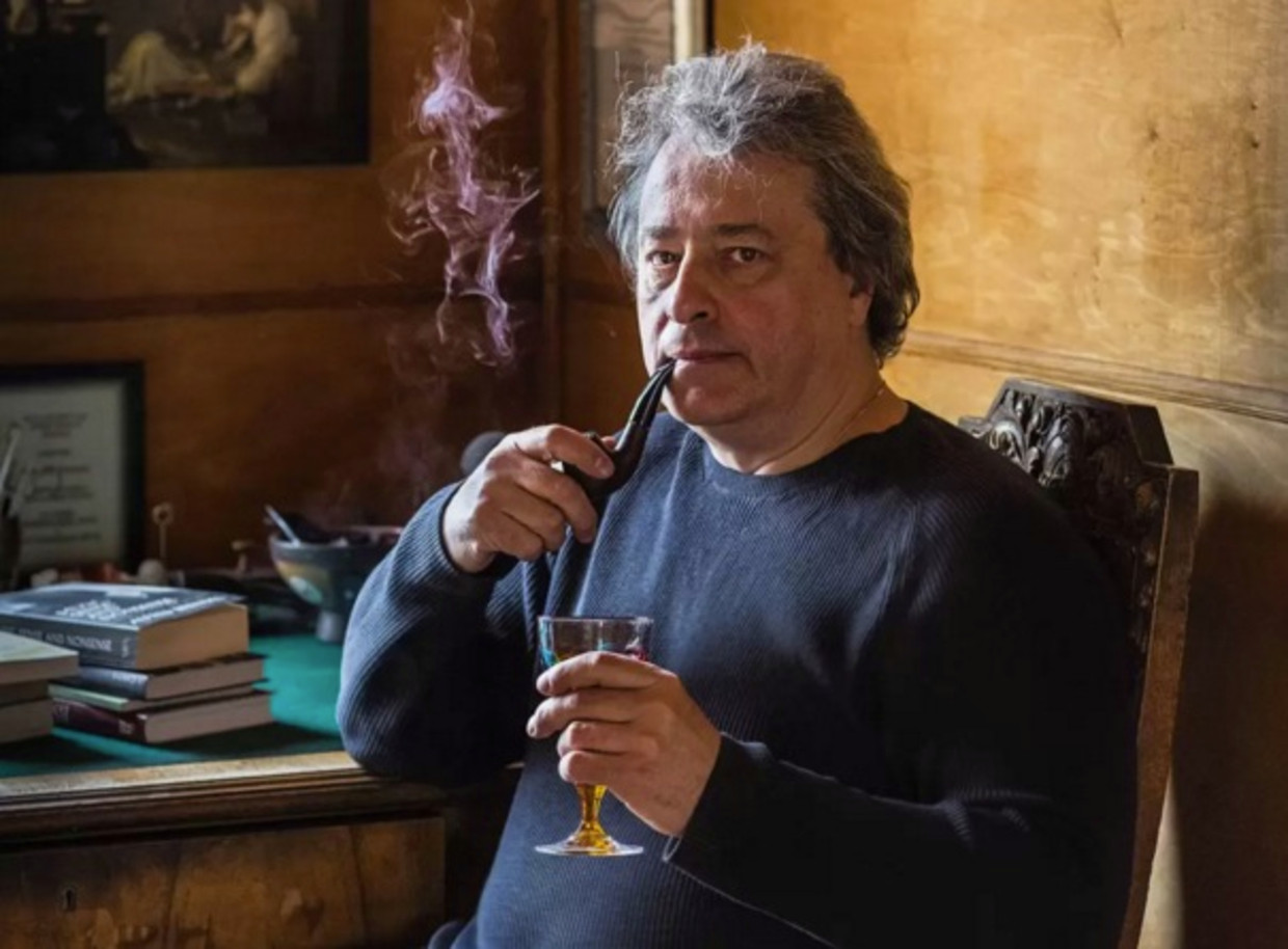 ‘Ik moet lachen als ze me de nieuwe Tsjechov noemen’: Maxim Osipov over ...