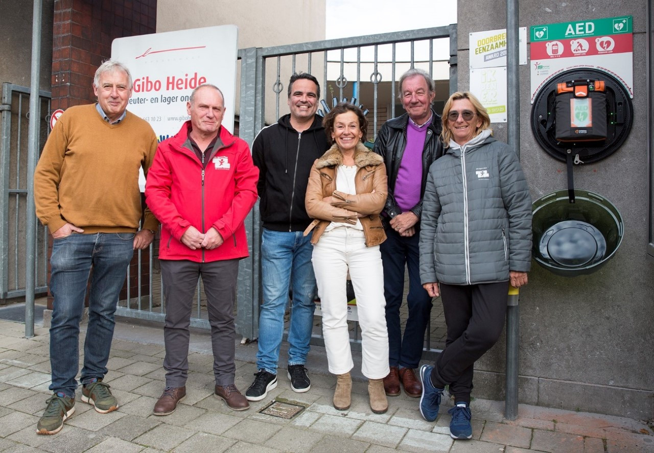 Nieuwe AED-toestellen moeten Brasschaat extra wapenen tegen ...
