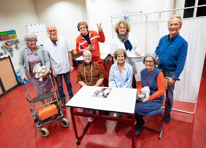 De Heezer Komedie speelt drie keer blijspel ‘Oh Gottegot’ | Heeze ...