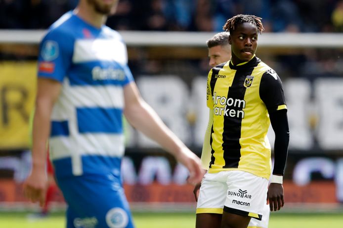 In huize Musaba is het feest om Vitesse én NEC | Vitesse | gelderlander.nl