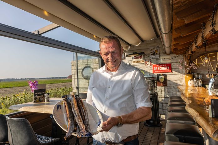 Kreeke’s Vis & Resto heeft alles: winkel, restaurant, gebakken vis en ...