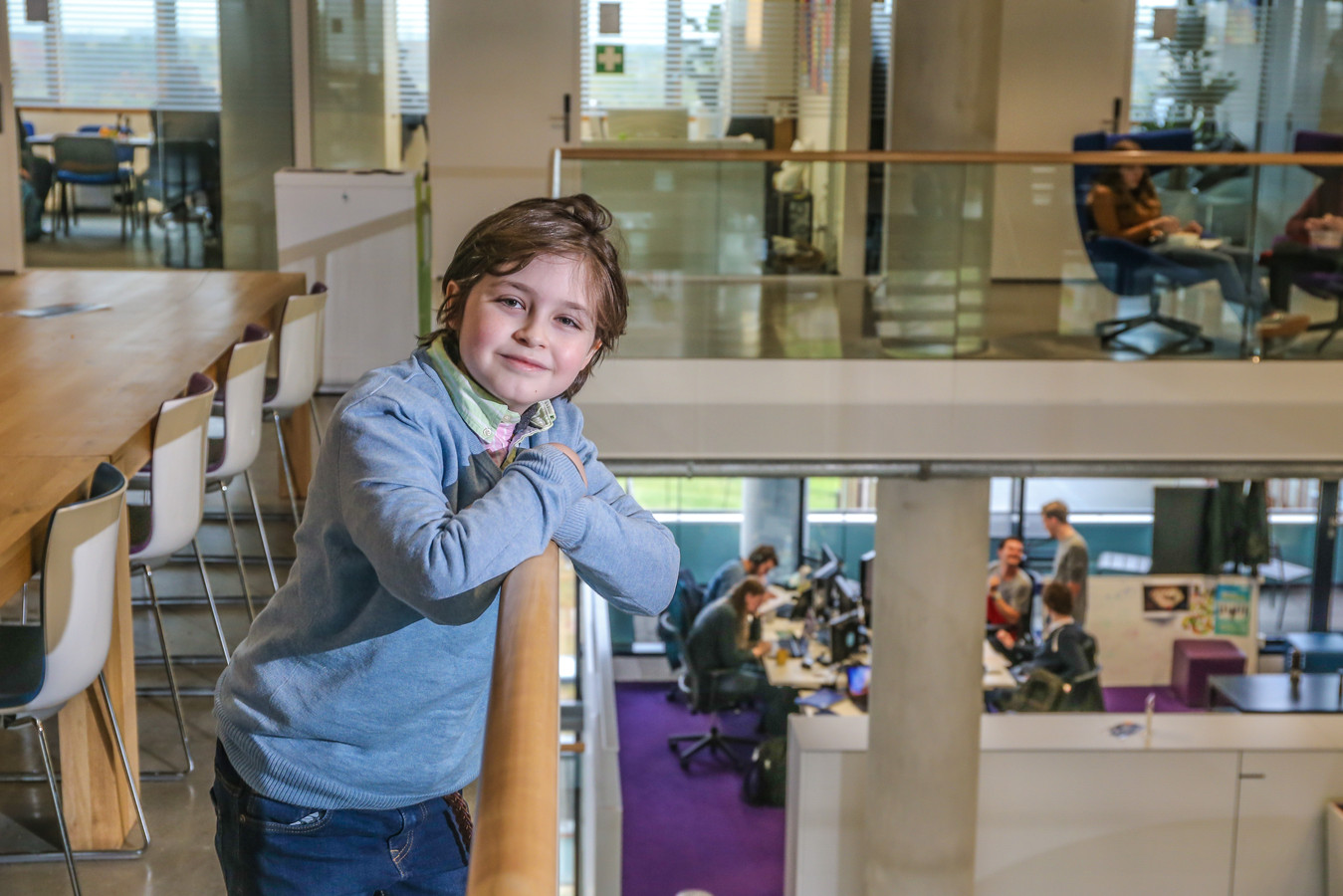Nog nooit vertoond: Laurent (9) haalt bachelor aan TU Eindhoven | Foto ...