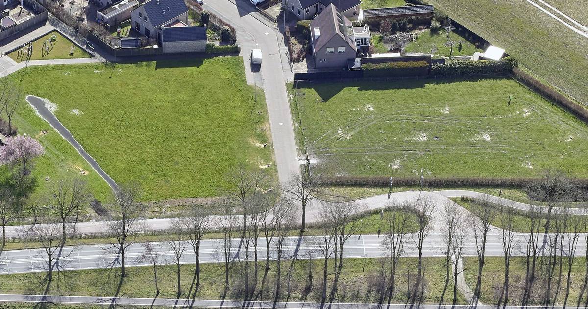 Huurwoningen voor 55-plussers in Langeweg worden vooraf in de fabriek ...