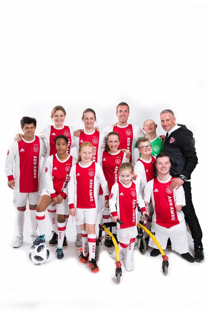 Bijzondere Eredivisie met topclubs voor G-voetballers | Binnenland | AD.nl