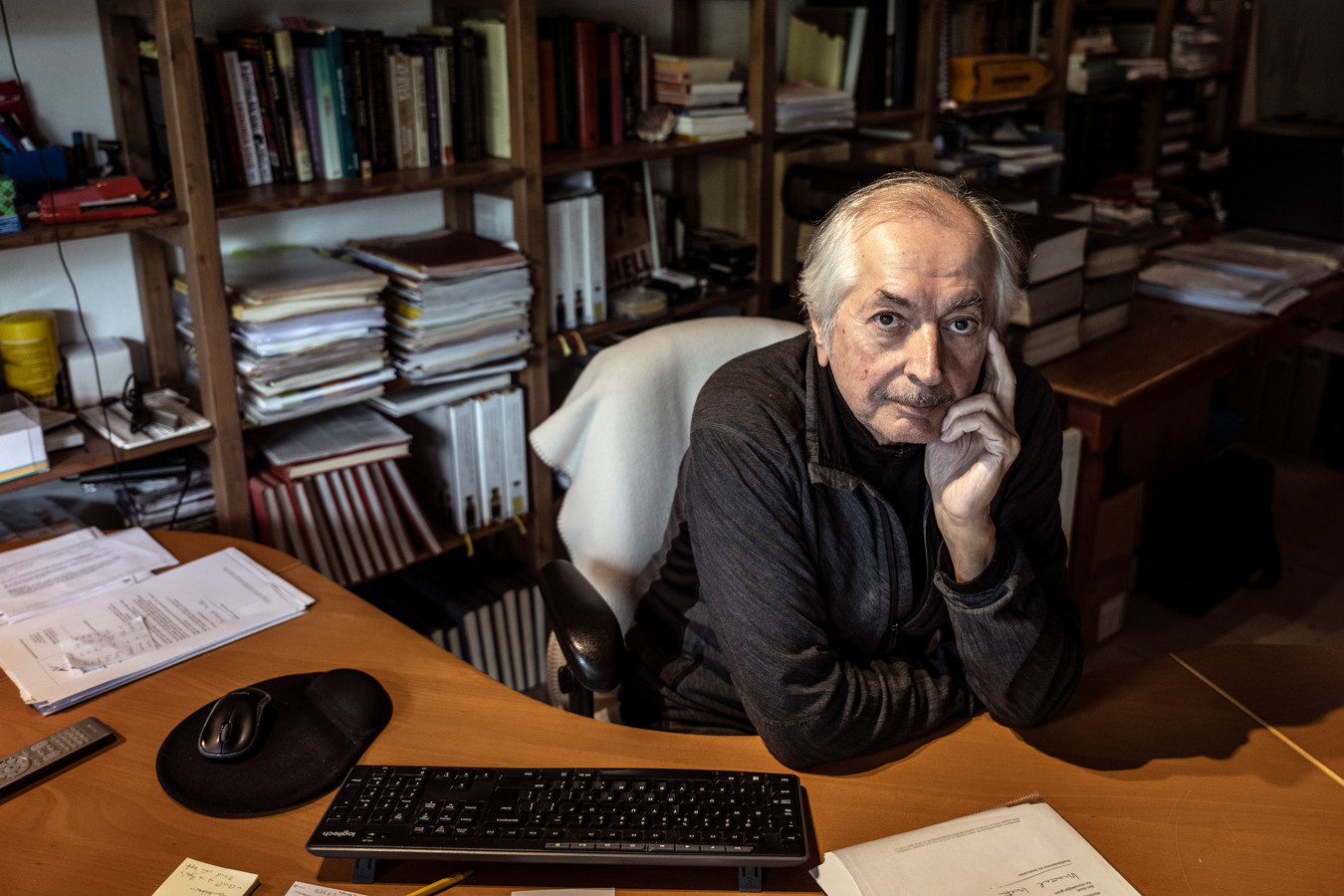 Shell gebruikte spionage en betaalde dubieuze regimes: ‘Het is een ...