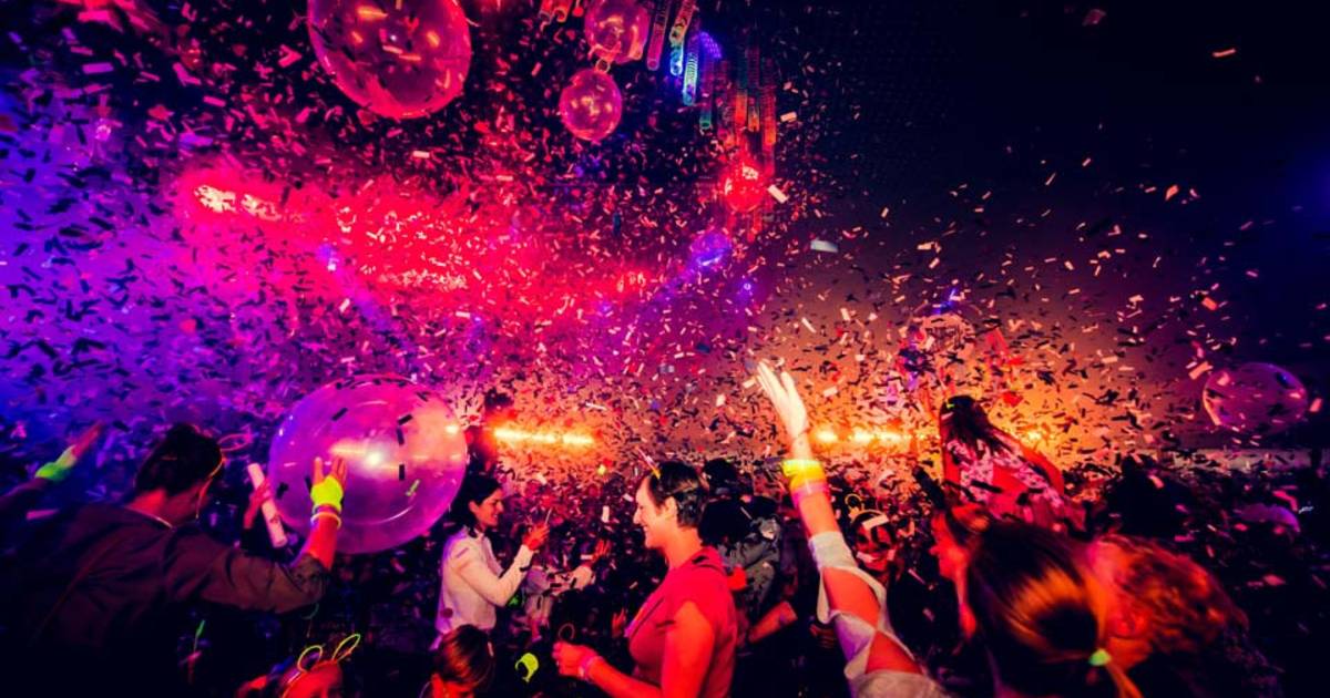 Plus de 2.000 personnes à une rave party aux Sources de Spontin ...